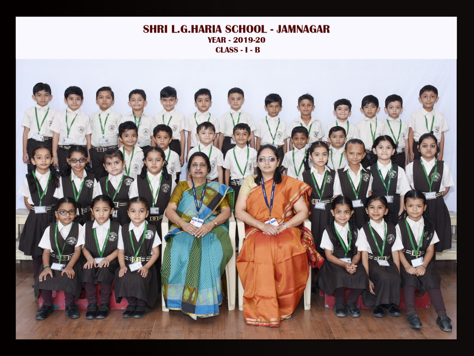 Class Photos – Shri L.G. Haria School